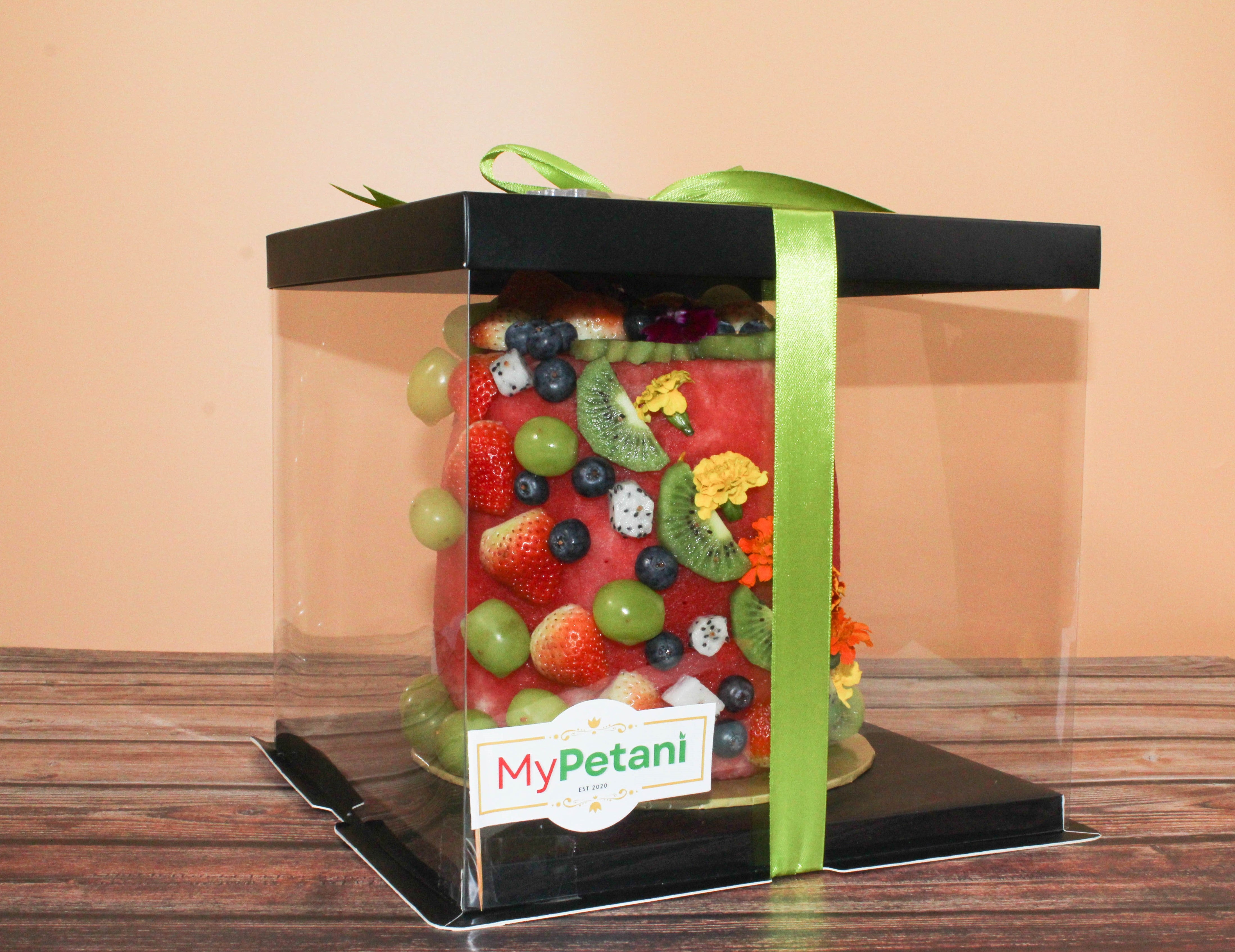Watermelon Fruits Cake (Available in Klang Valley only) – mypetani
